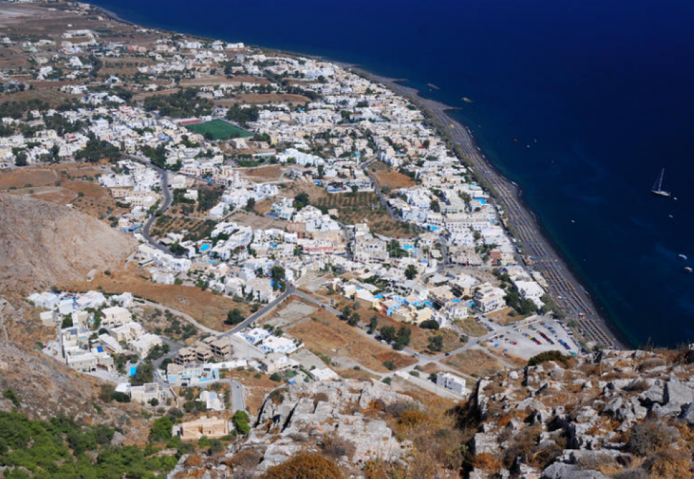 H Ένωση ιδιοκτητών τουριστικών καταλυμάτων Καμαρίου Θήρας για την ...